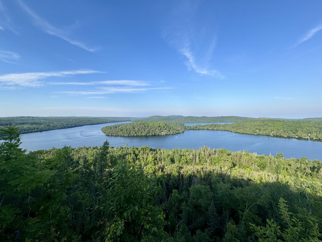 15 Best Spots in Minnesota to See Fall Foliage